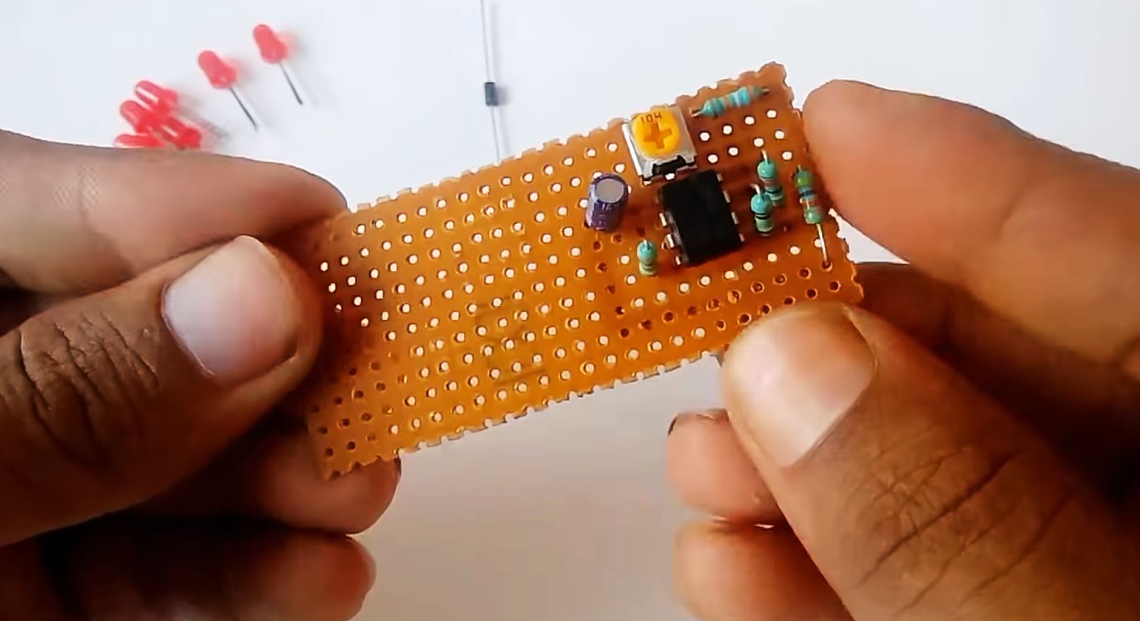 How To Make a Breathing LED Circuit Using LM358 Op-Amp IC | DIY