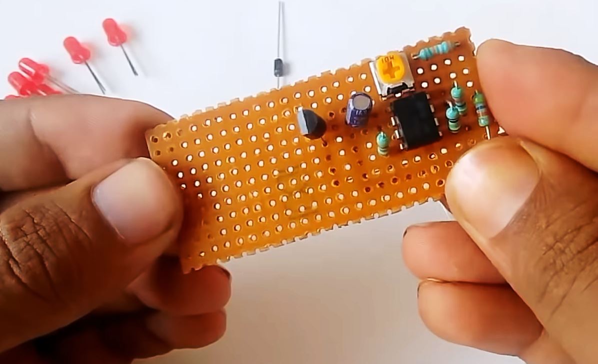How To Make a Breathing LED Circuit Using LM358 Op-Amp IC | DIY