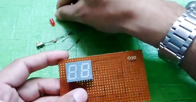 DIY Digital Wall Clock Using Arduino ATMega328p 8-Bit AVR MCU IC
